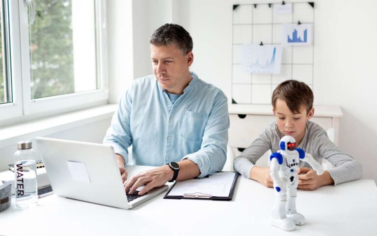 33 Legit Stay at Home Dad Jobs to Make Money in 2025